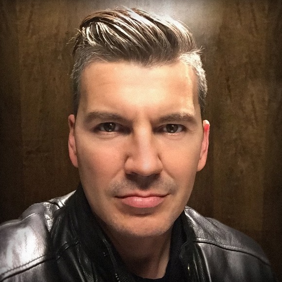 Dan's Closet (@danmyer) | Poshmark